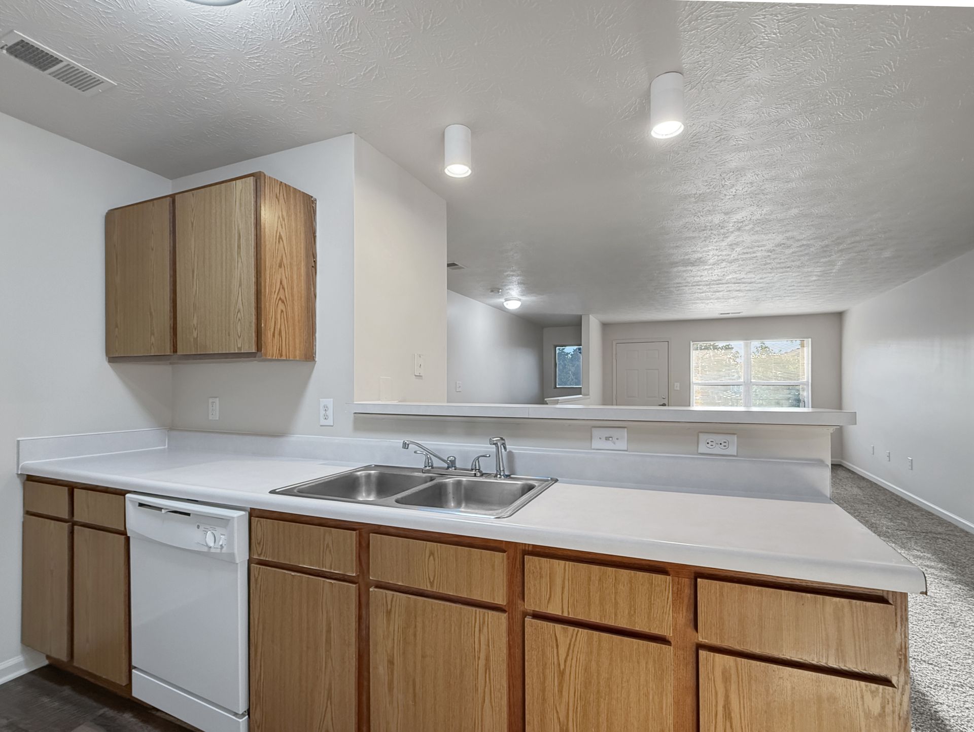 Springview Apartment Homes | Newburgh, IN