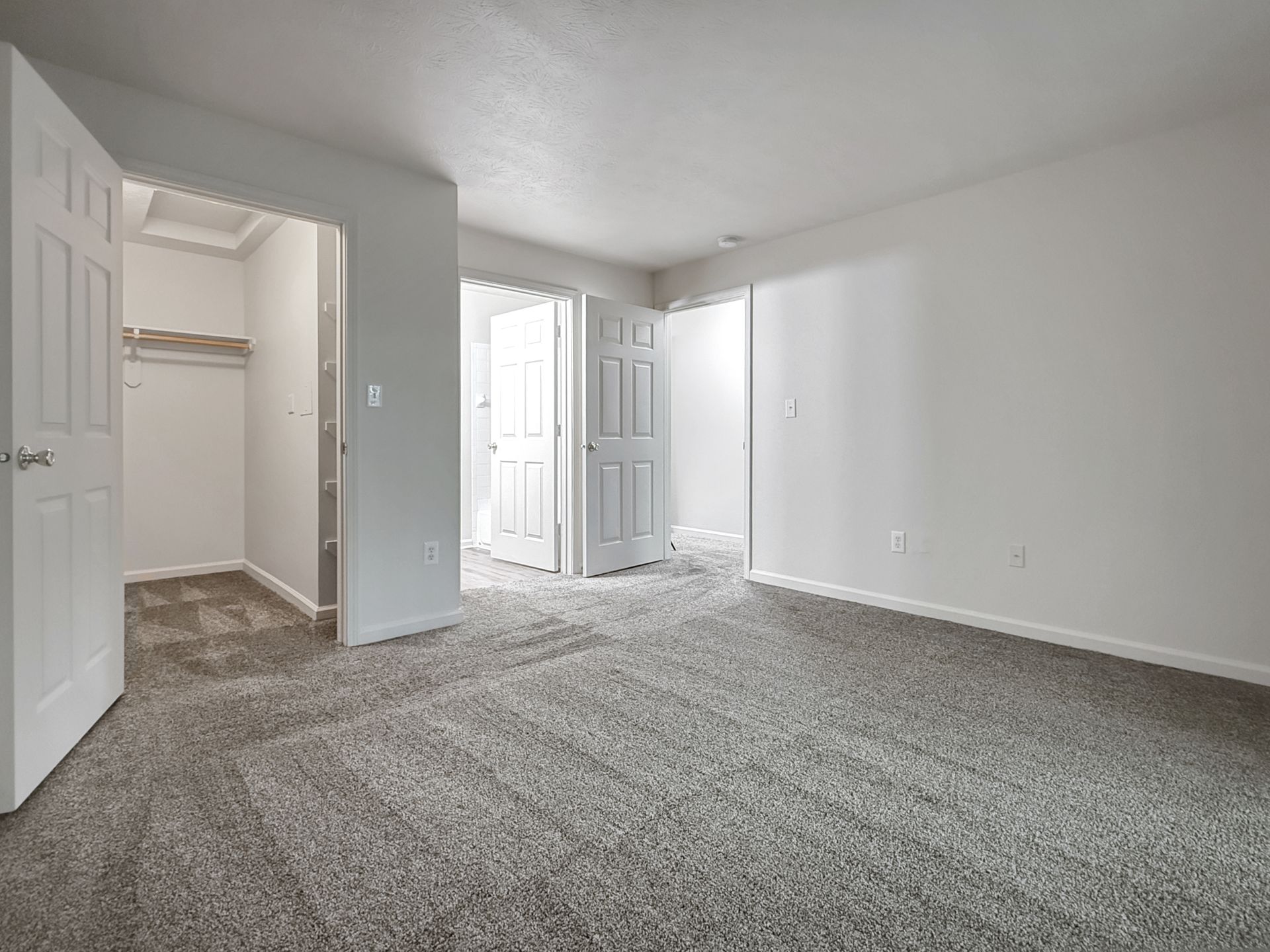 Springview Apartment Homes | Newburgh, IN