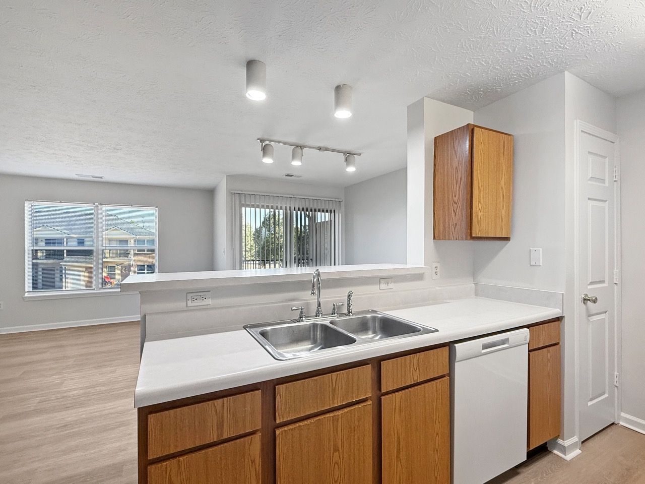 Springview Apartment Homes | Newburgh, IN