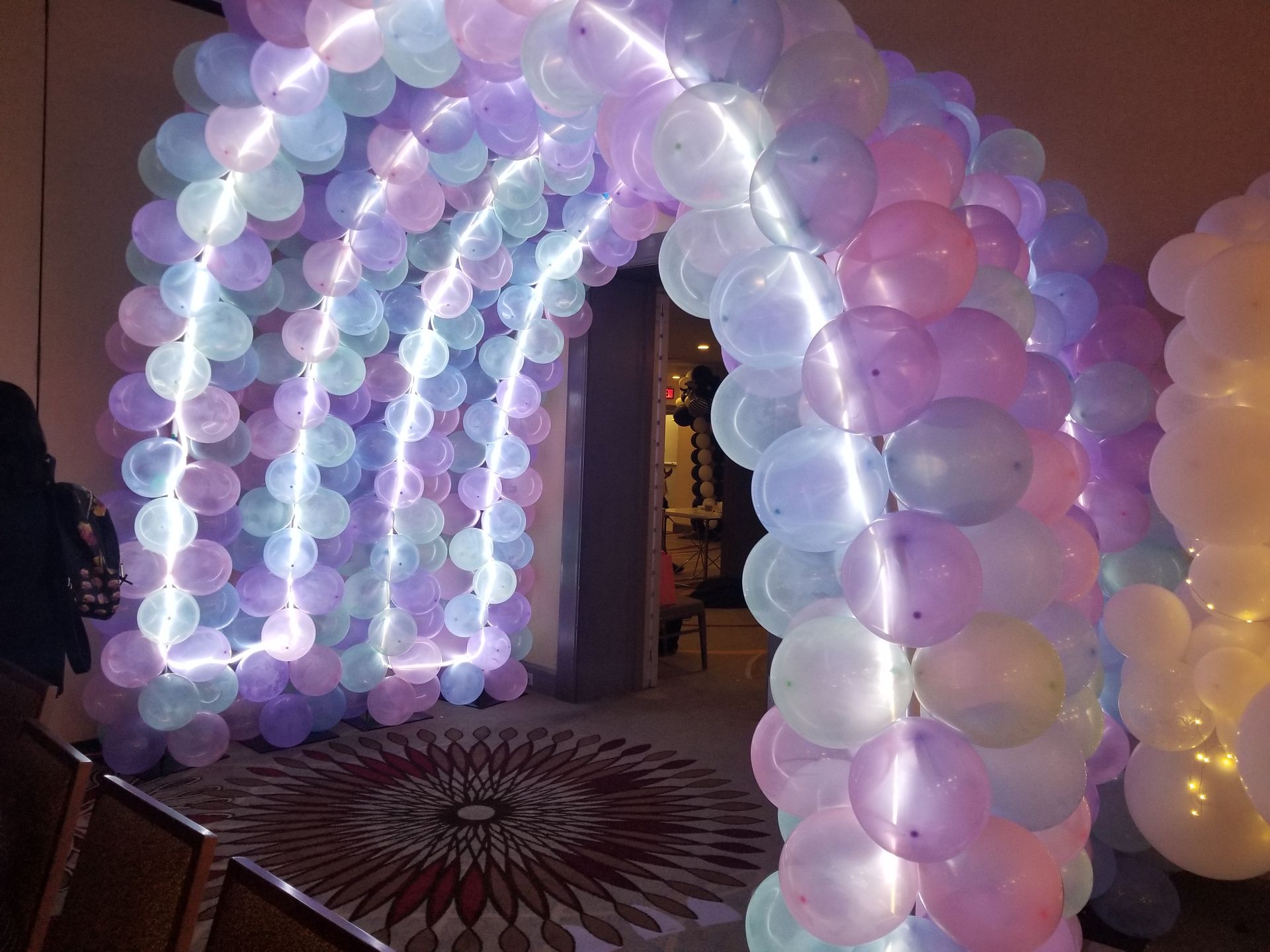 Balloon Arches & Decor | Fun By The Yard | South Bend, IN