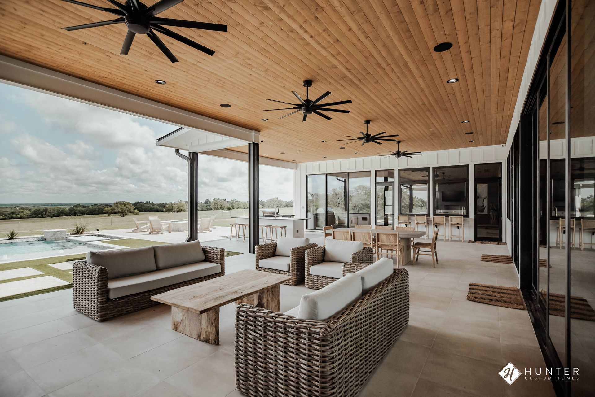Custom Home in Victoria, TX | Hunter Custom Homes