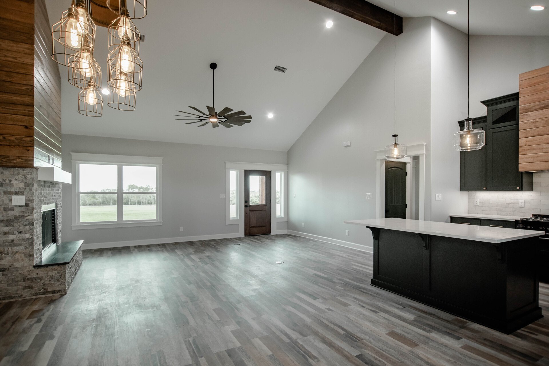 Custom Home in Yoakum, TX | Hunter Custom Homes