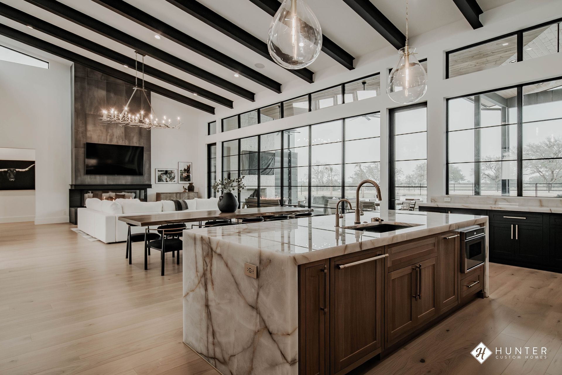 Custom Home in Victoria, TX | Hunter Custom Homes