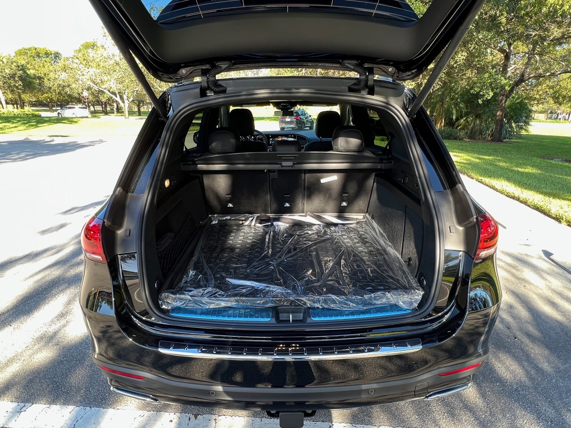 515 MIAMI - Car and Limo Fleet / Instant Quote