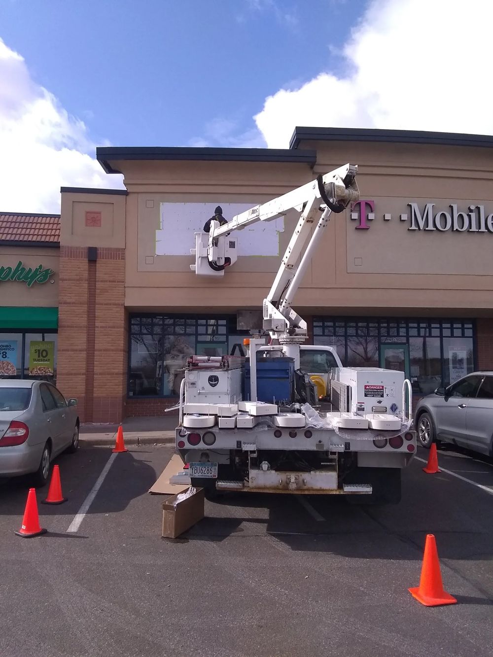 Wiz Graphics | Signs, Vehicle Wraps, Custom Design Services | Plymouth, MN