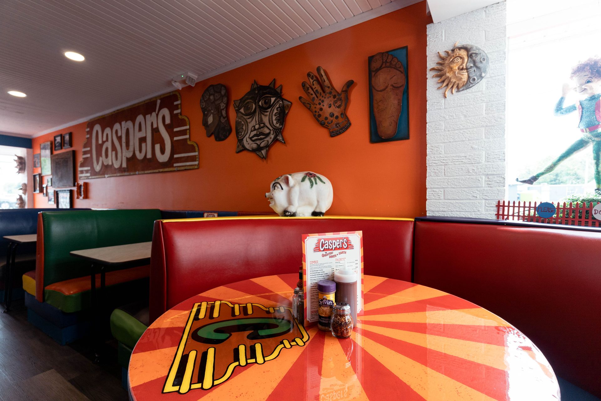 Welcome to Casper's Diner on Route 66