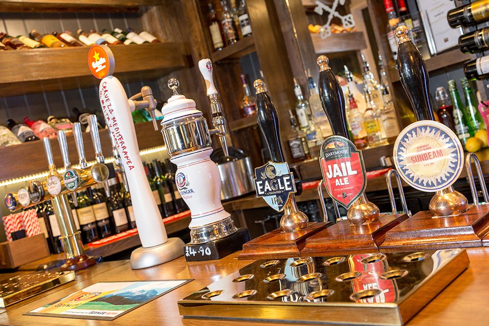 Award Winning Historic Country Style Pub in Milton Keynes, est1560 ...