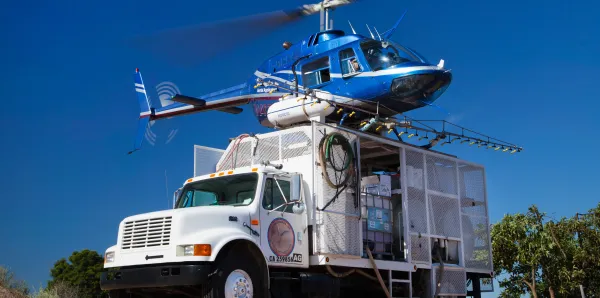 Hummingbird Helicopters Installs First Set of VHA 206B Main Rotor Blades