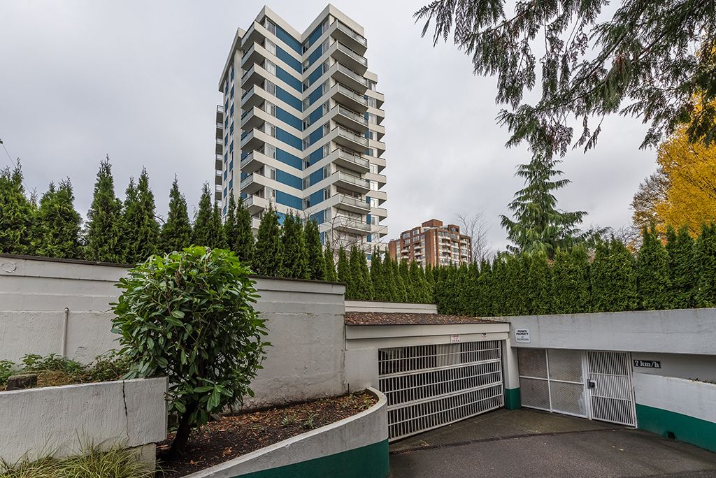 Suite and Building Pictures | Gallery - 5815 Yew Street