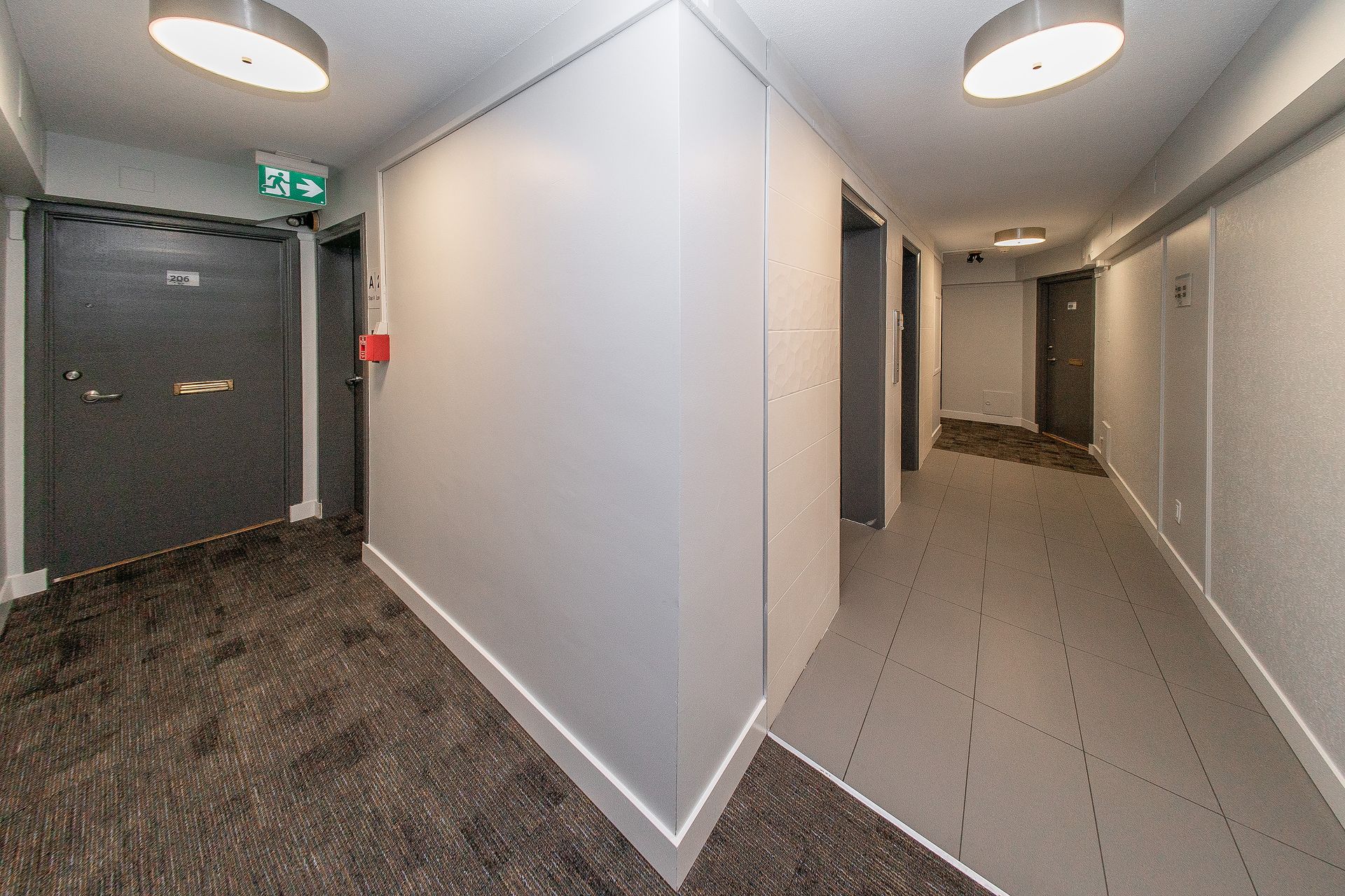 Suite and Building Pictures | Gallery - 5815 Yew Street