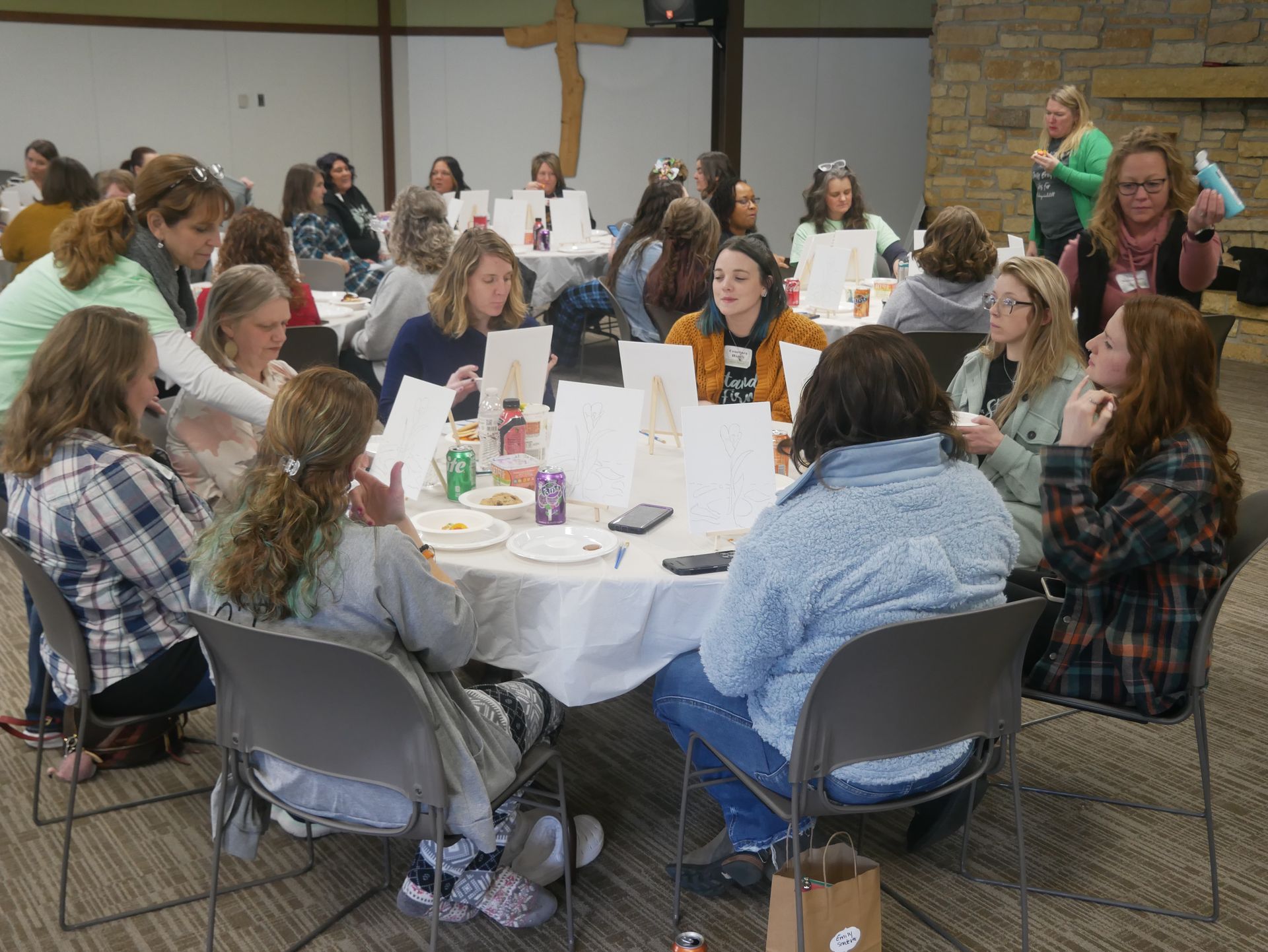 Reserve the Eaglecrest Lodge at Inspiration Hills