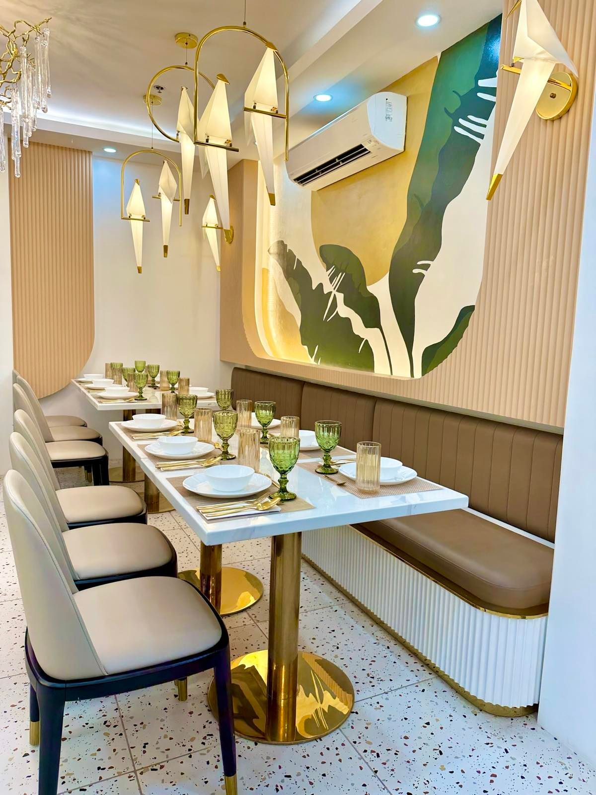 M.Y. Café & M.Y. Place | CAFE & RESTO