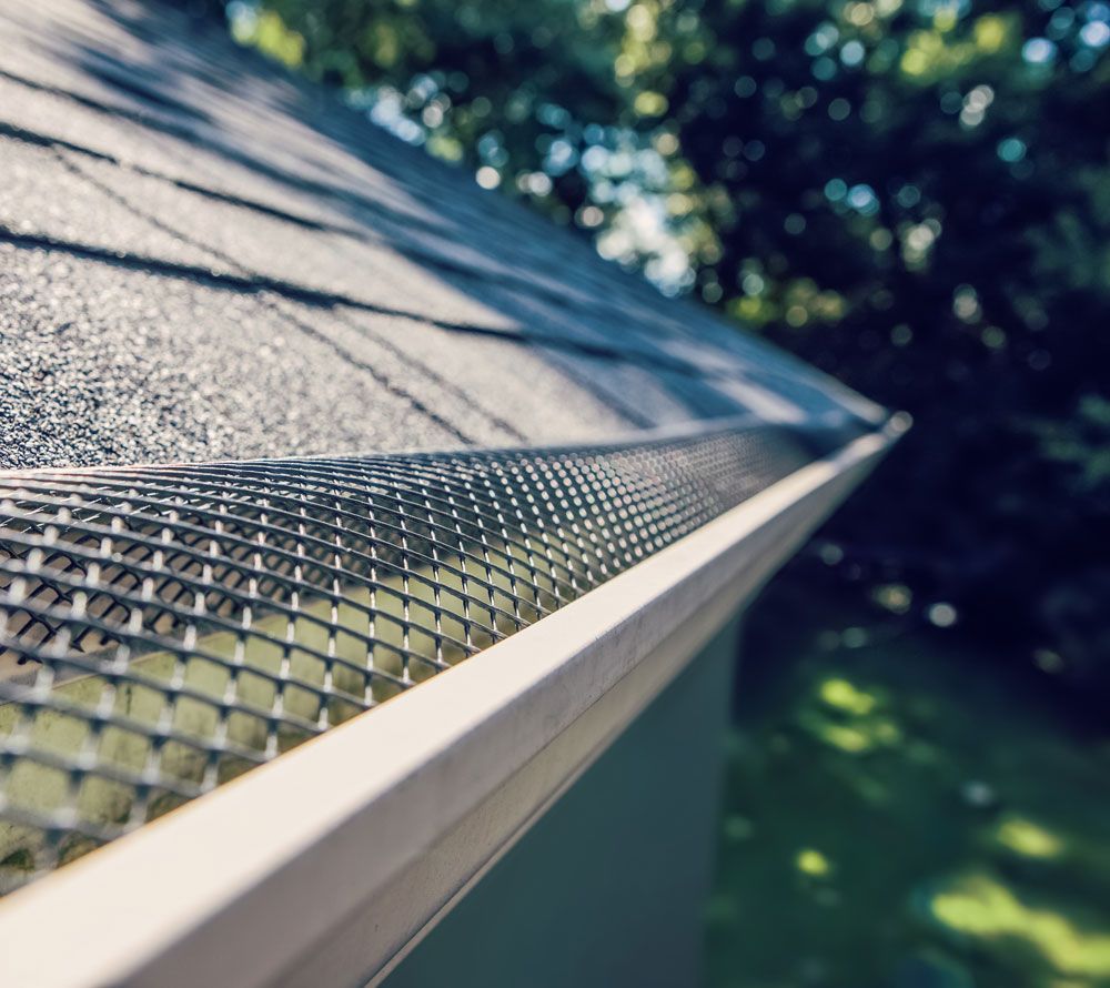 Gutters: Gutter Installation Contractor