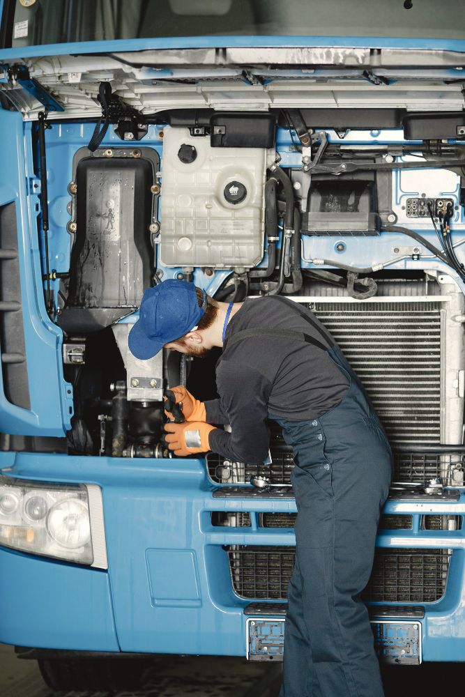 Best Truck Repairs and Oil Change in West Islip, NY