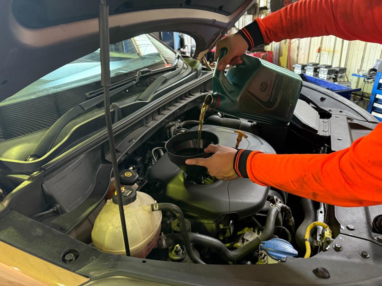 Mechanic in Richlands | ABIV Automotive