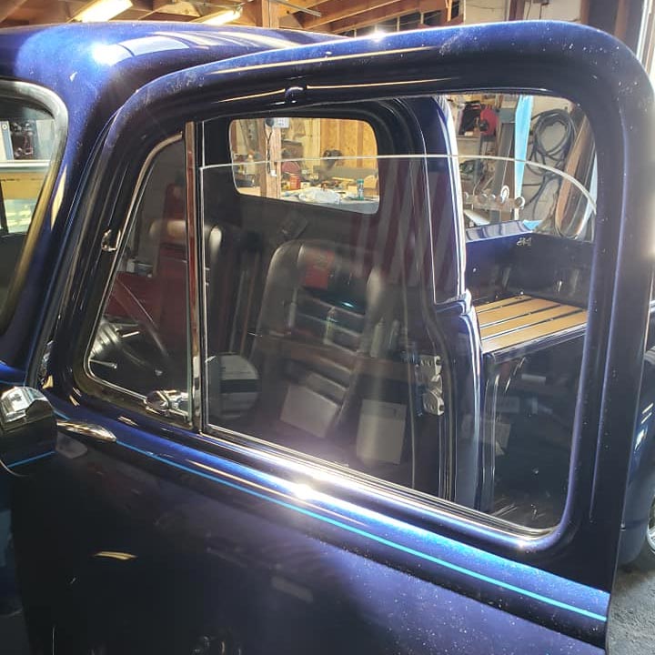 Auto Glass Manteca CA | Roadrunner Glass