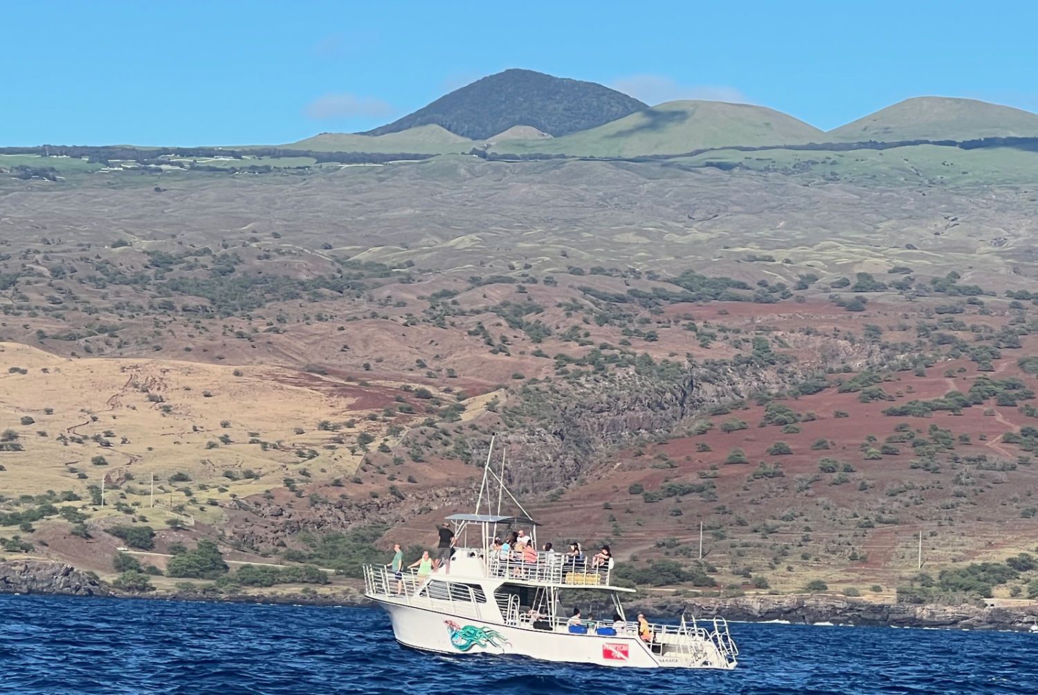 Namaka Dive Boat – Kohala Coast Adventures
