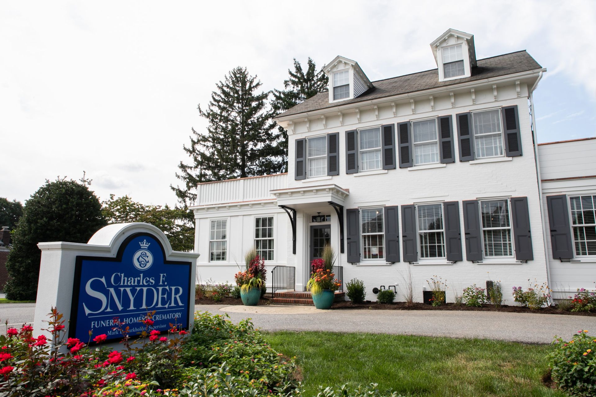 Lancaster, PA Location | Charles F. Snyder Funeral Homes & Crematory