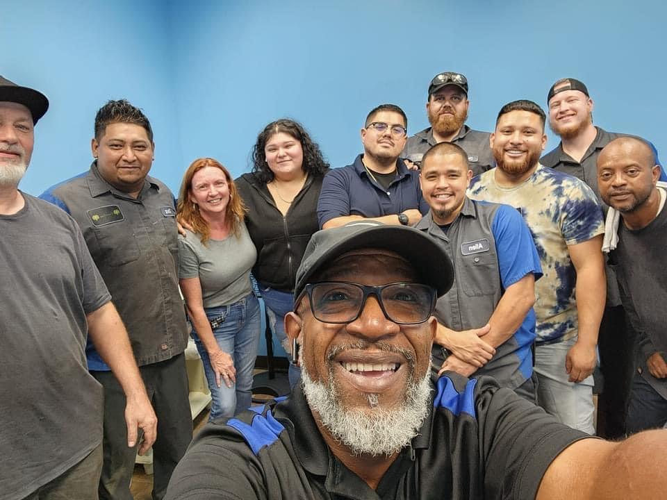 Cruz-N-Carz - Auto Repair in Pearland, TX and the Surrounding Areas