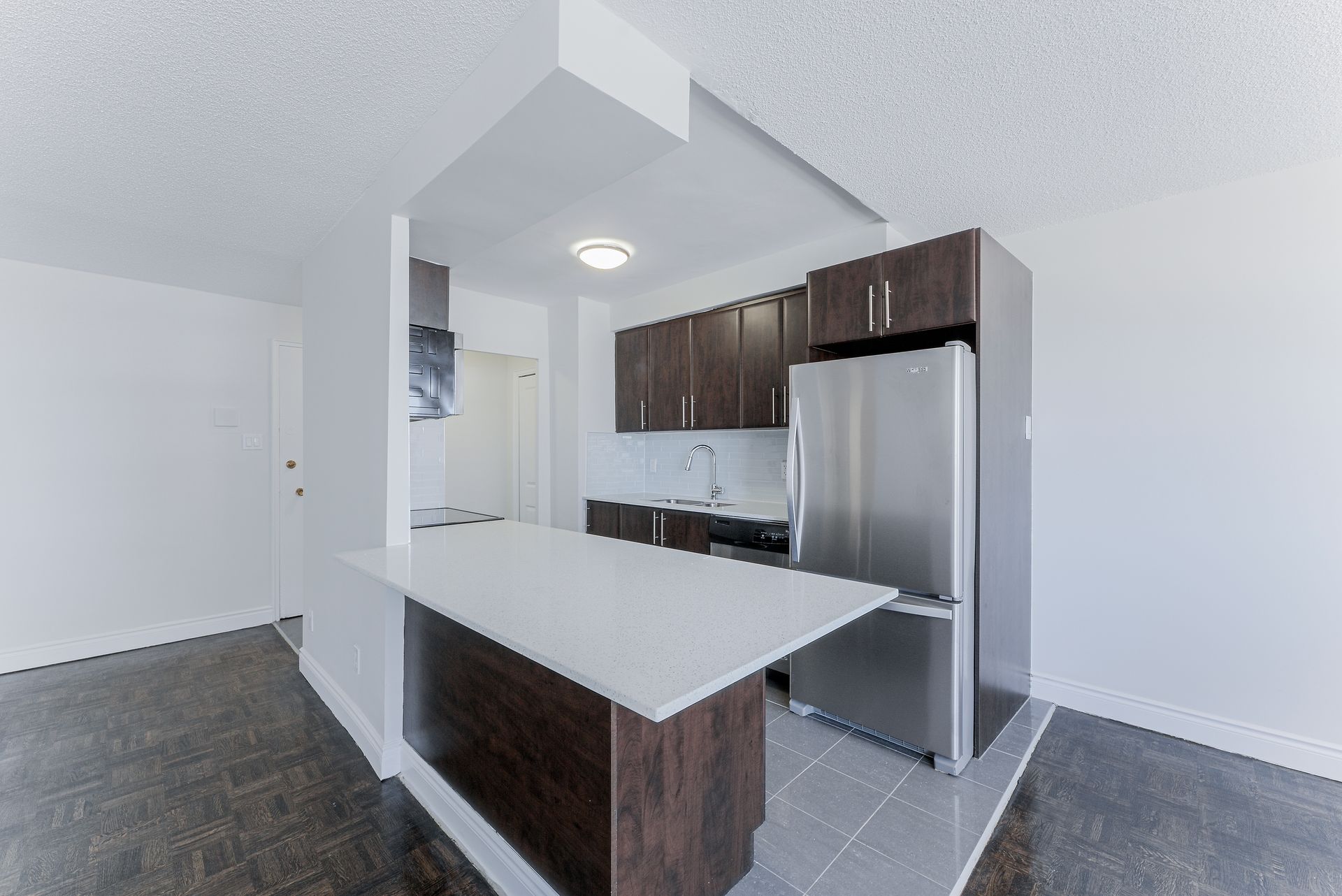 Suite and Building Pictures | Gallery, 340 The East Mall