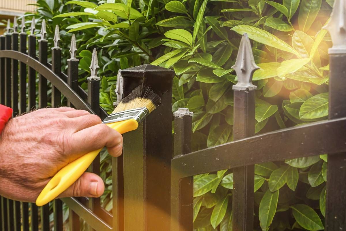 Protect Surfaces With Rust-Resistant Coating | Color Store