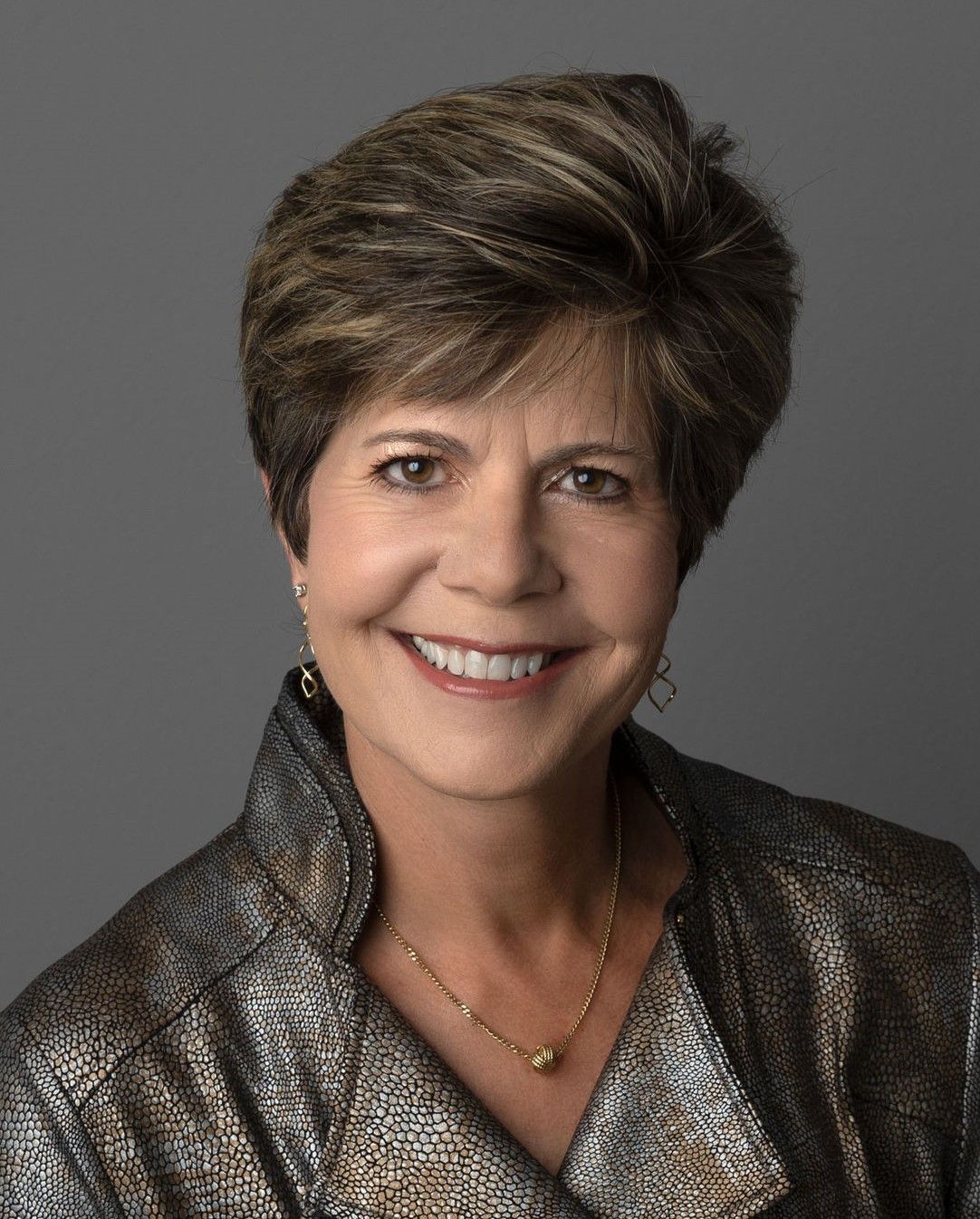 Suzanne Giesemann | Humanity’s Team