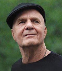 Humanity Stream+ | Humanity's Team