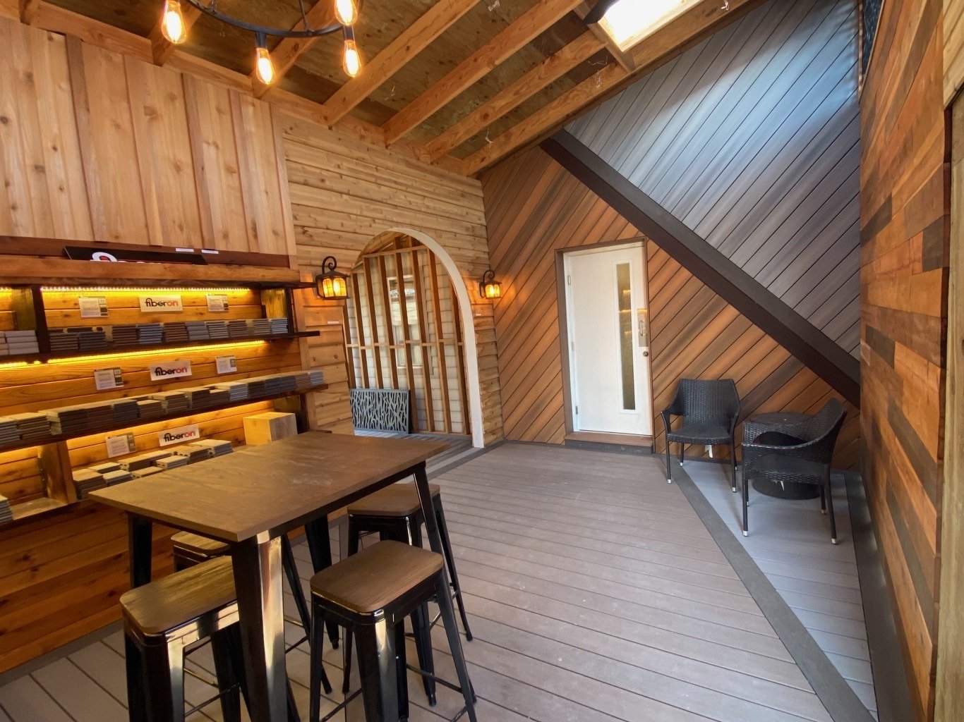 Decking Showroom – Auburn, WA – Tyee Cedar & Lumber Co.