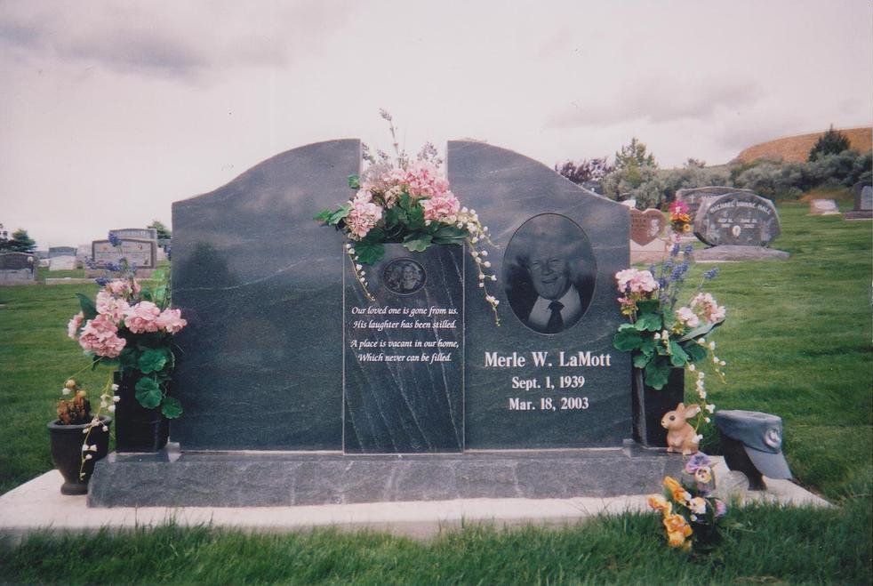 Monuments Headstones | Hughes Mortuary