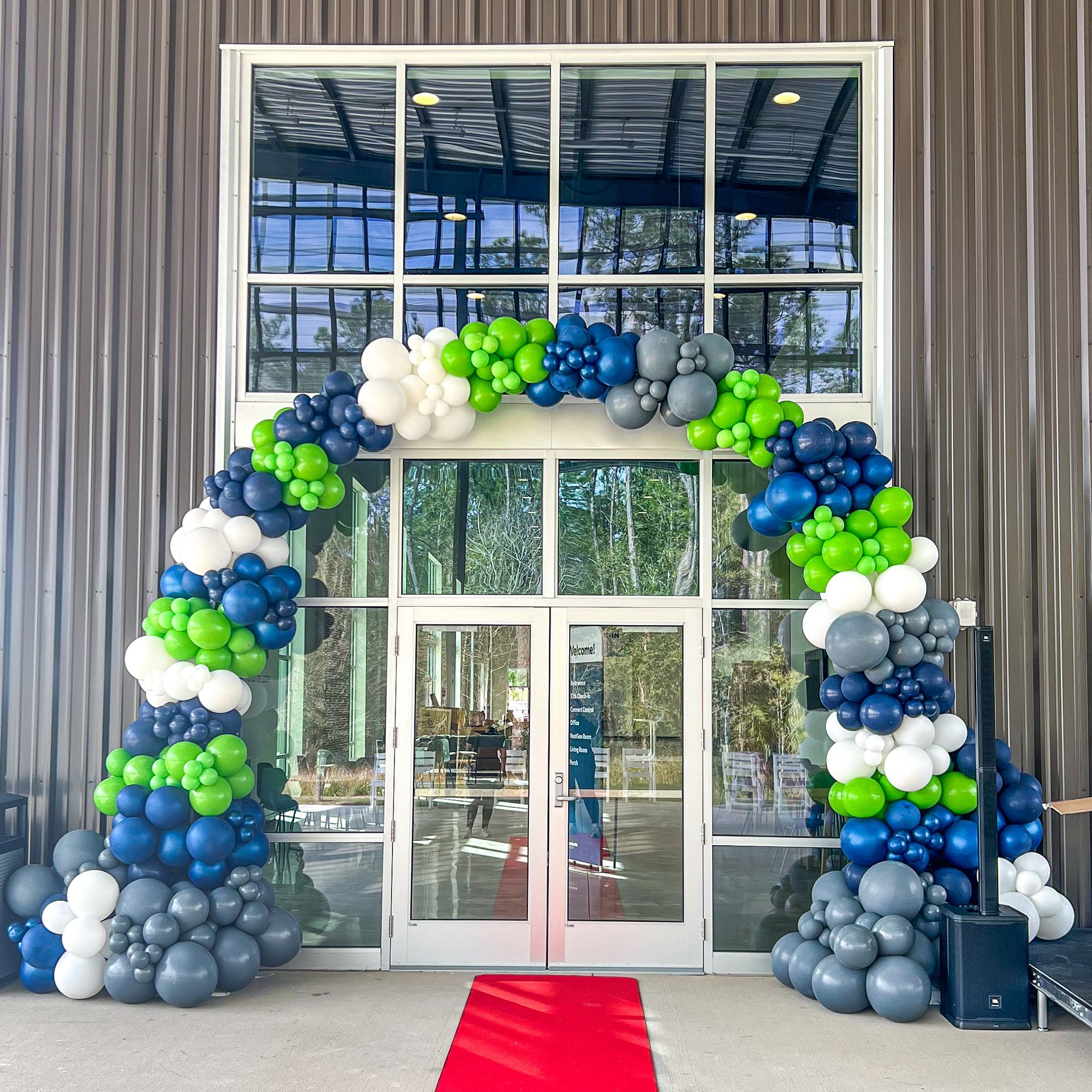 Balloon Arches | Tabitha's Balloon Bar | Orlando, FL