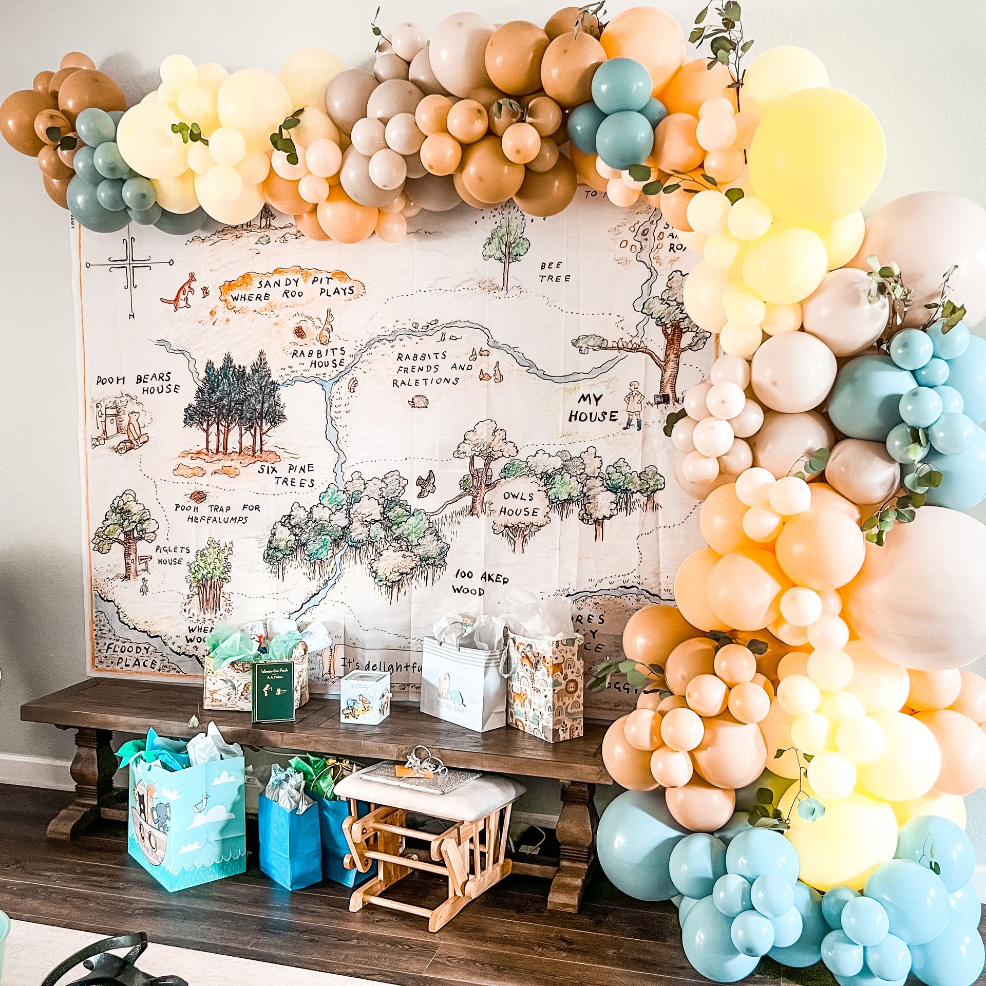 Orlando Balloon Decorator, Tabitha's Balloon Bar