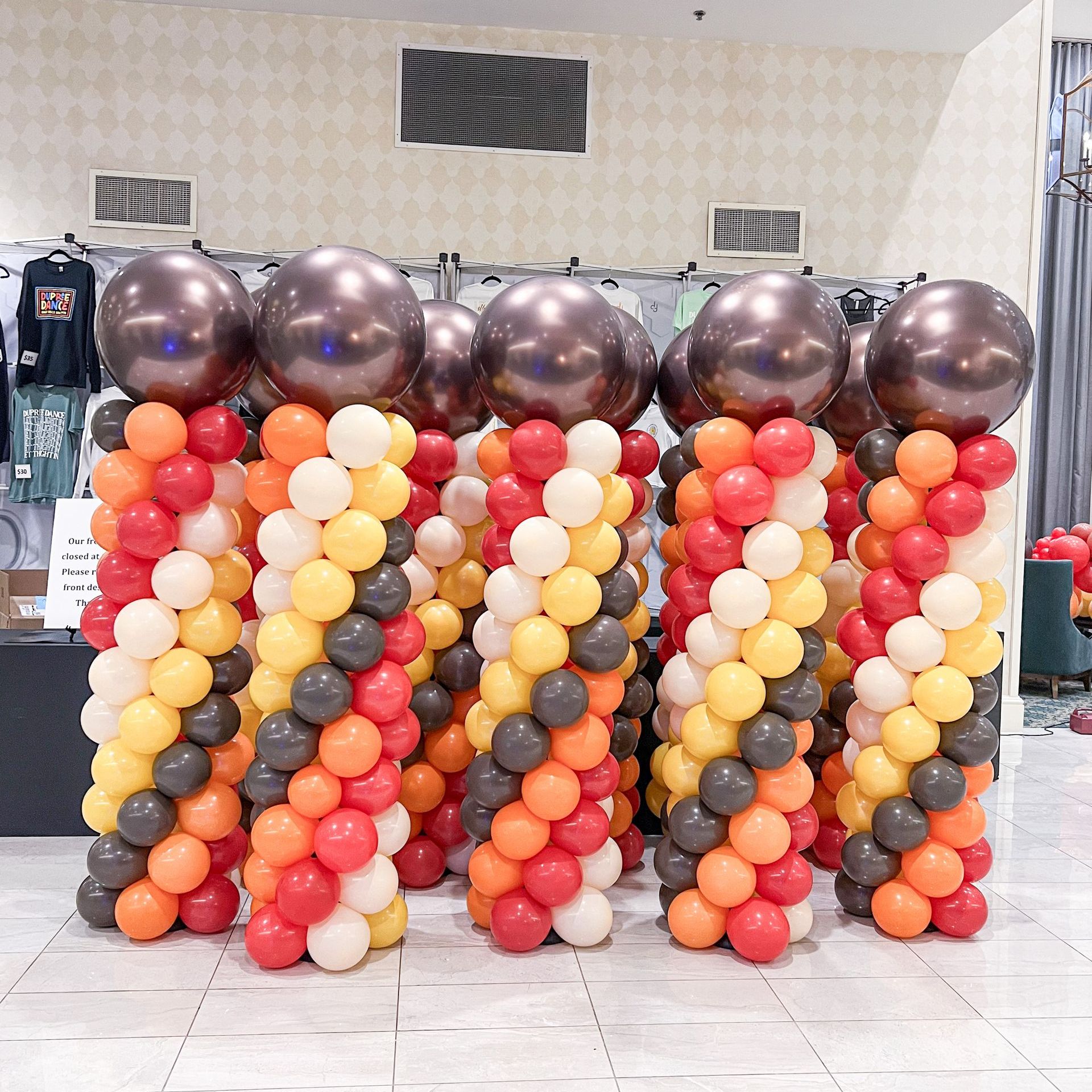 Balloon Columns | Tabitha's Balloon Bar | Orlando, FL