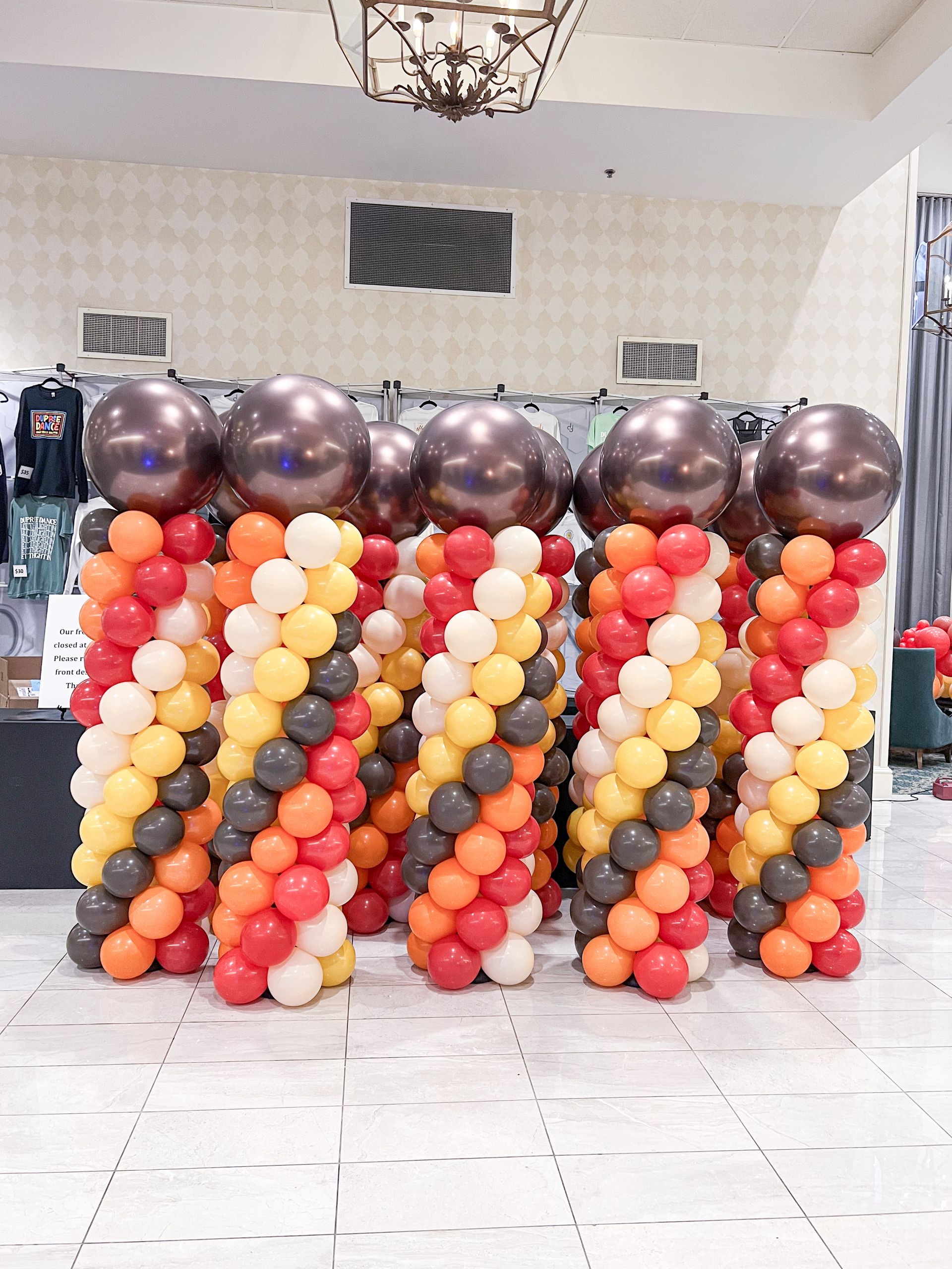 Orlando Balloon Decorator, Tabitha's Balloon Bar