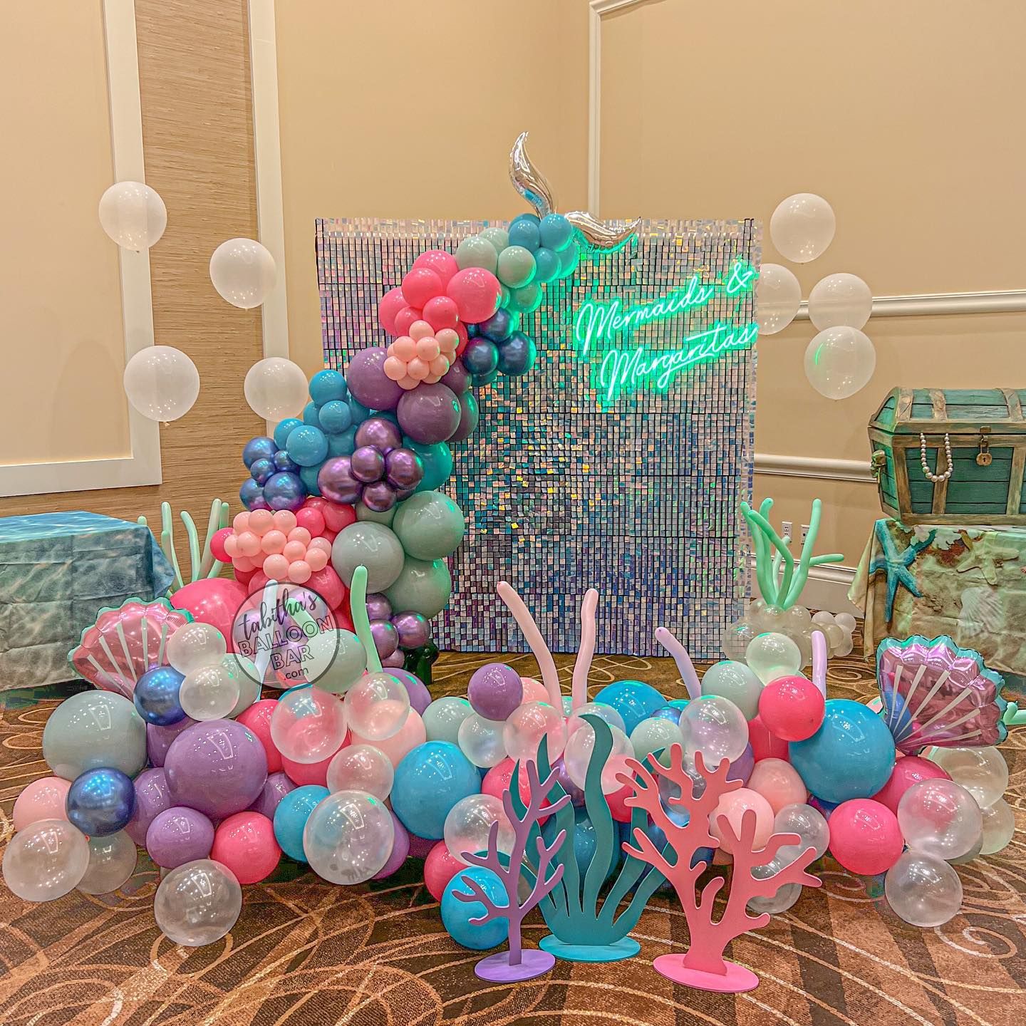 Backdrops Rentals, Tabitha's Balloon Bar, Orlando Balloon Decorator