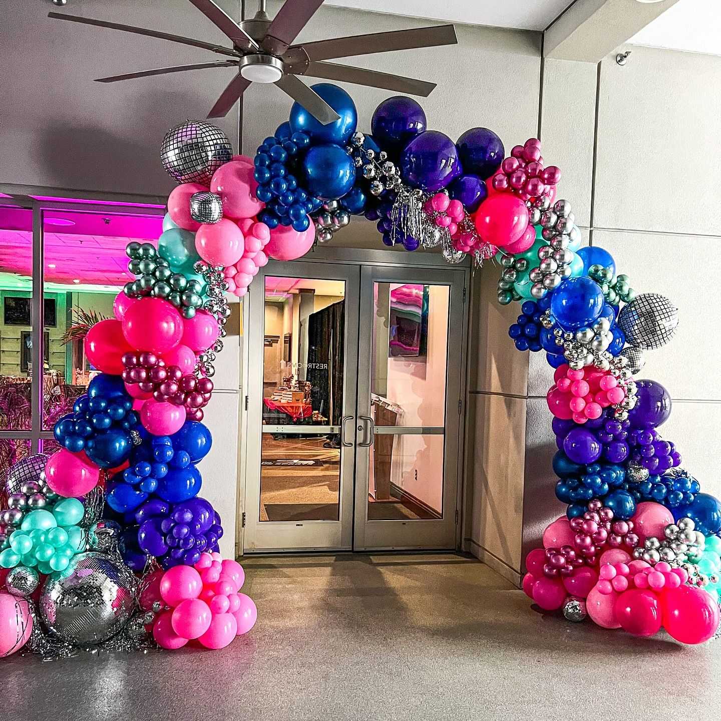 Balloon Arches Orlando | Custom Balloon Arch Decorations