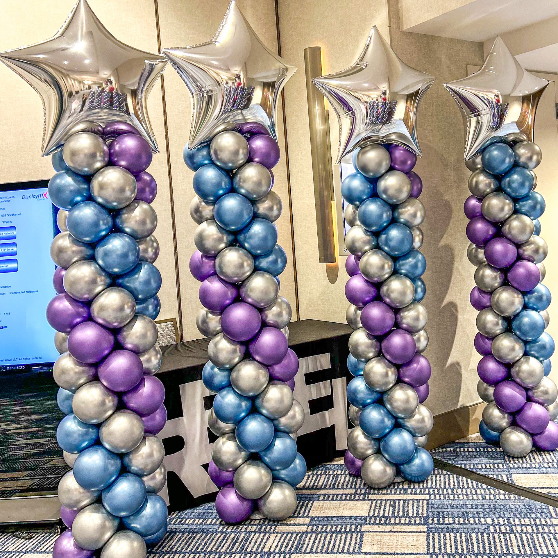 Balloon Columns | Tabitha's Balloon Bar | Orlando, FL