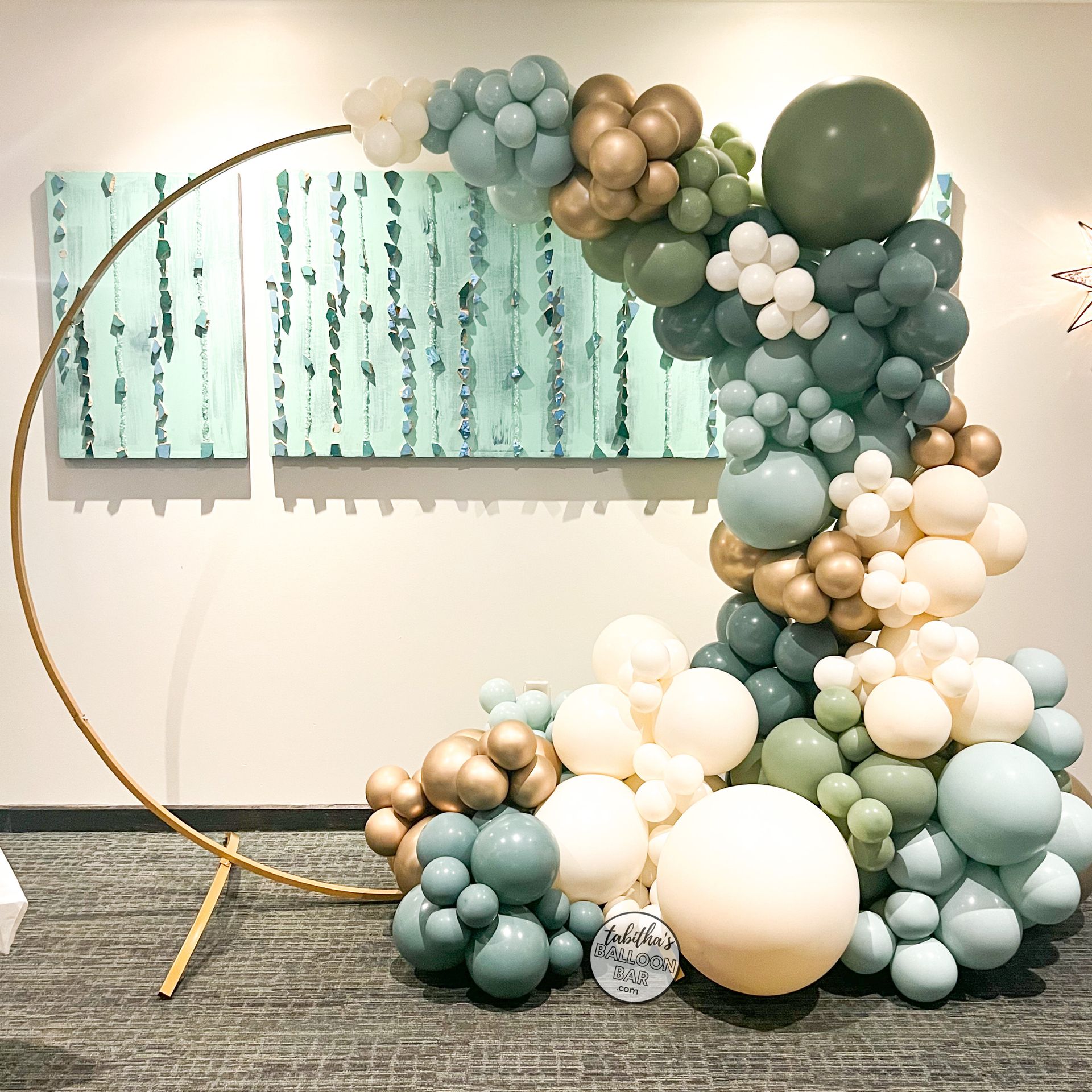 Balloon Hoops | Tabitha's Balloon Bar | Orlando, FL