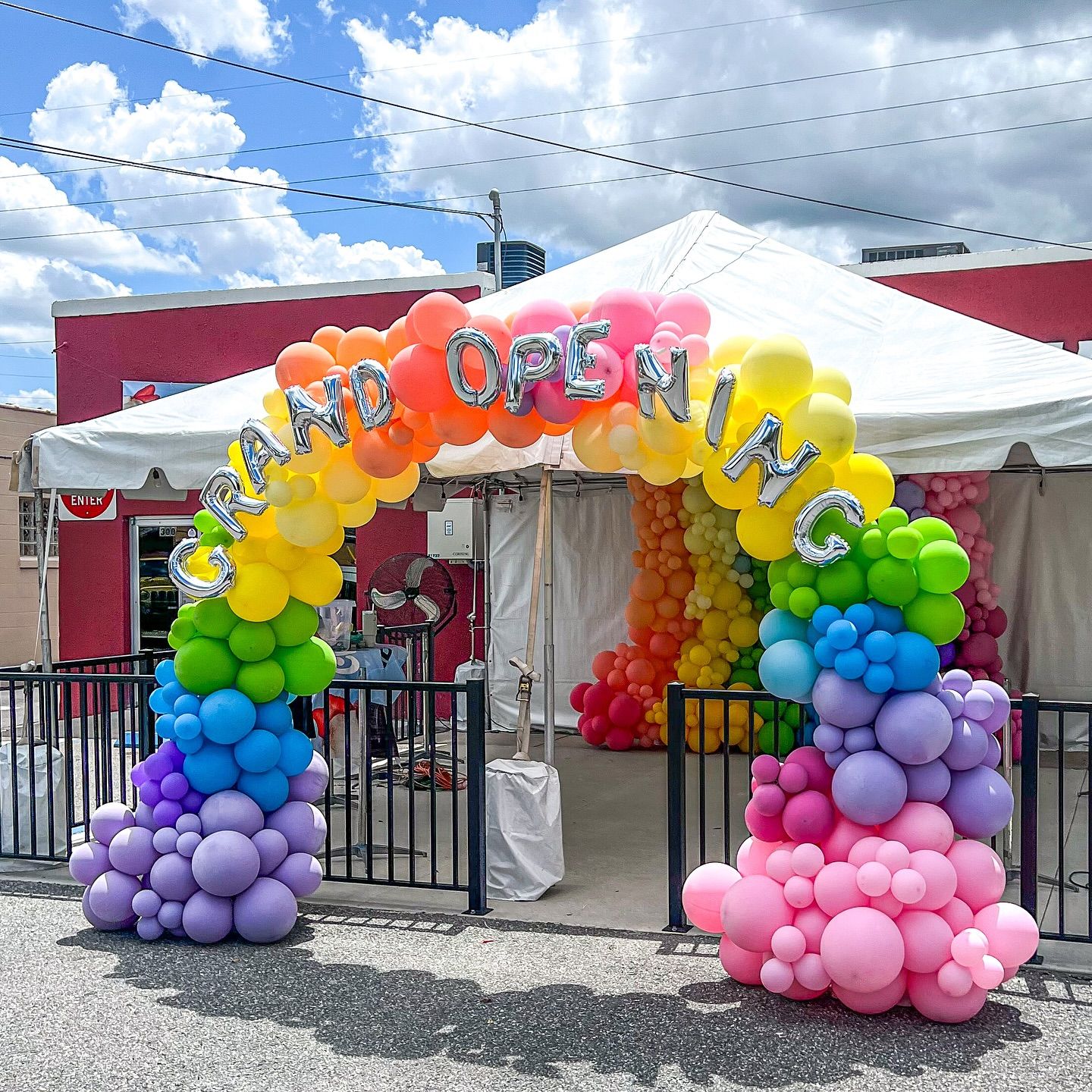 Balloon Arches Orlando | Custom Balloon Arch Decorations