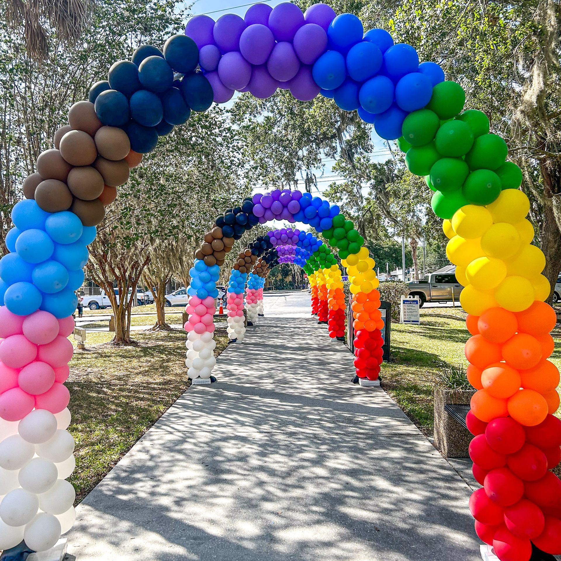 Balloon Arches | Tabitha's Balloon Bar | Orlando, FL