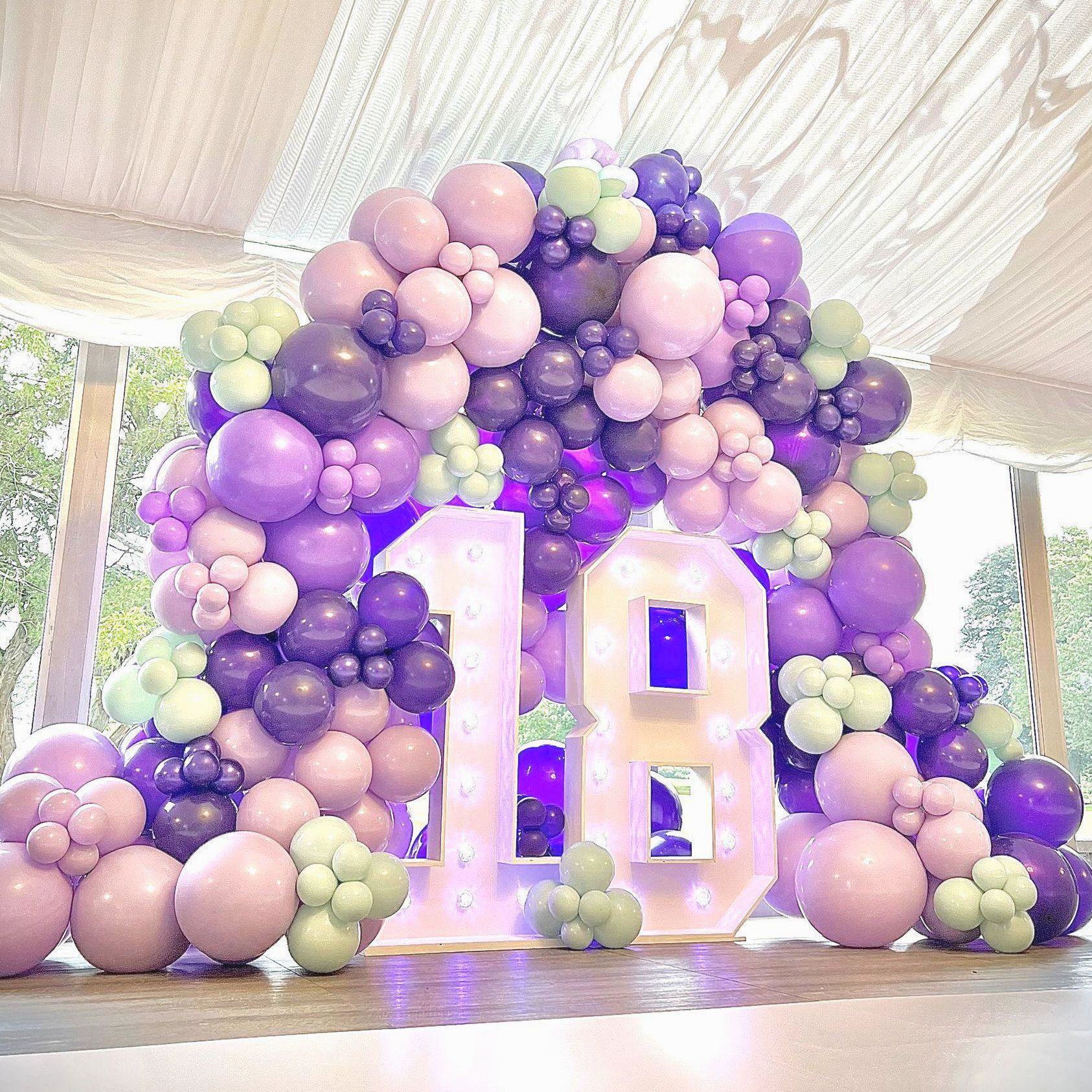 Professional Balloon Decor - Westchester Pop Stars INC.