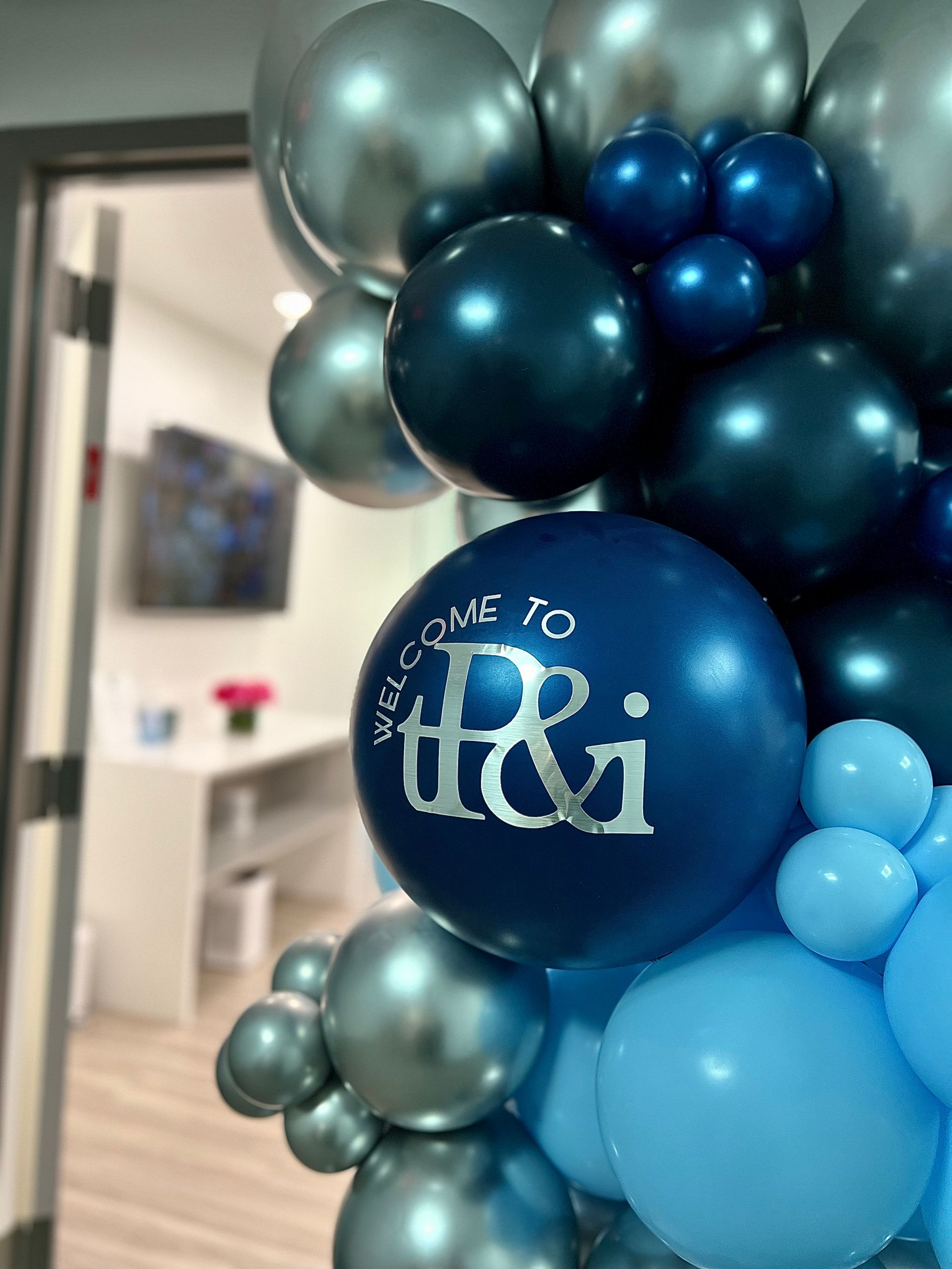 Professional Balloon Décor | Westchester Pop Stars INC.