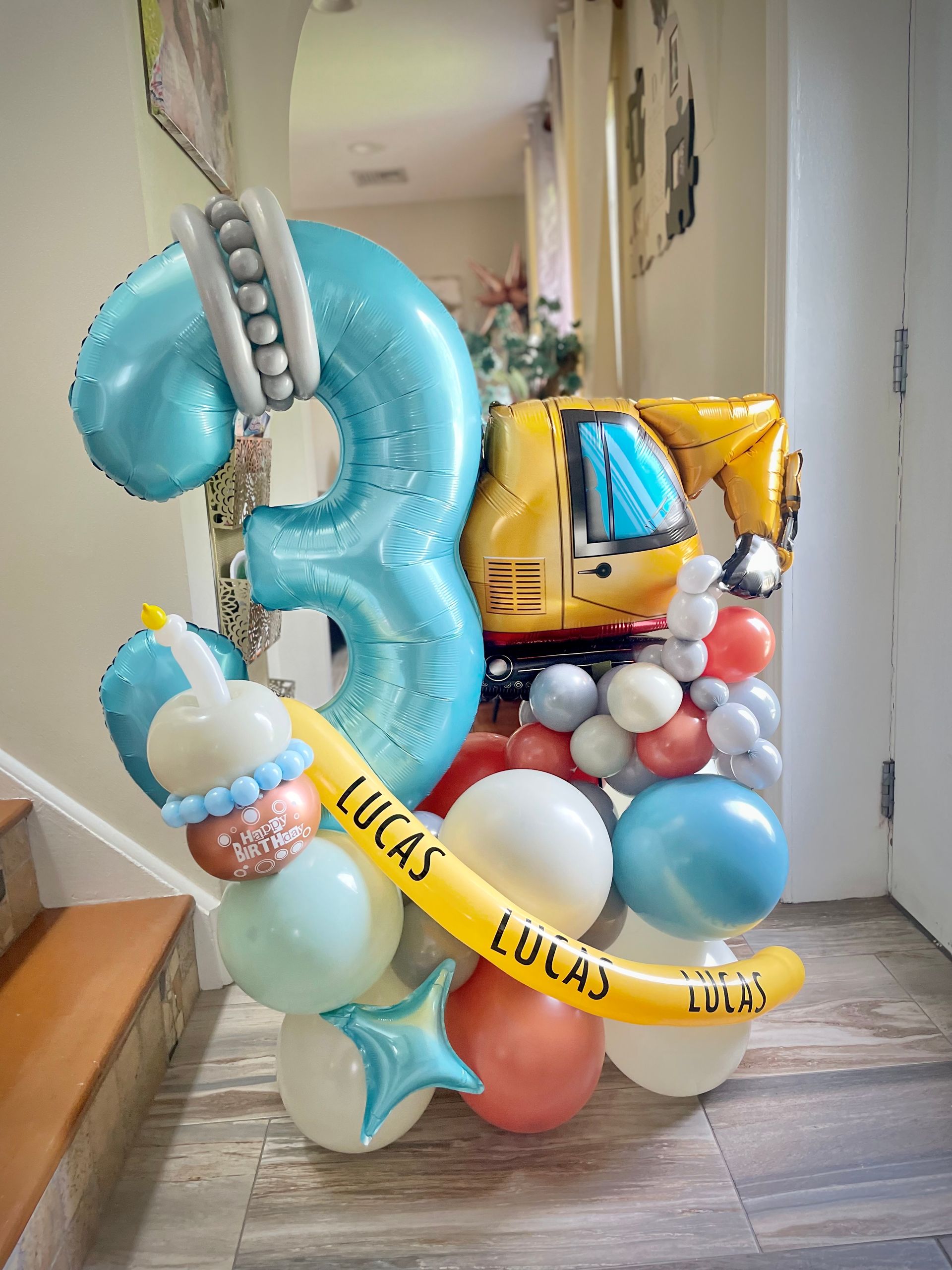Grab and Go Balloon Decor | Westchester Pop Stars INC
