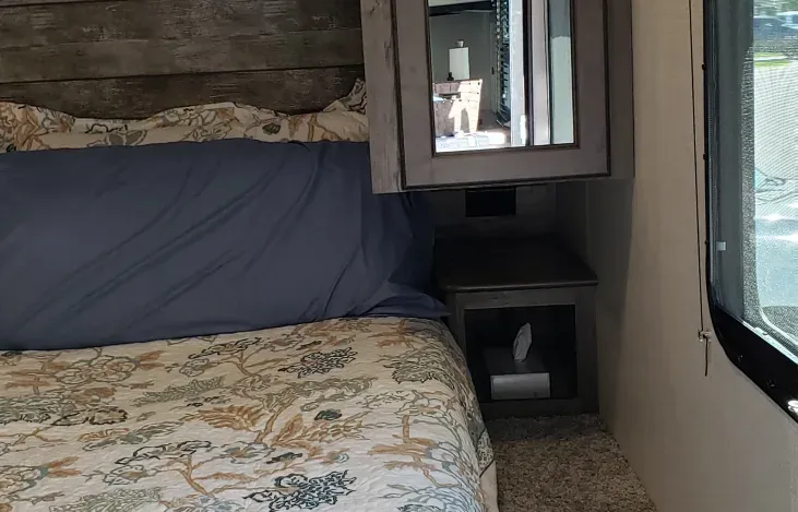 Premier RV Rentals in Long Beach, CA | Reis RV Fleet