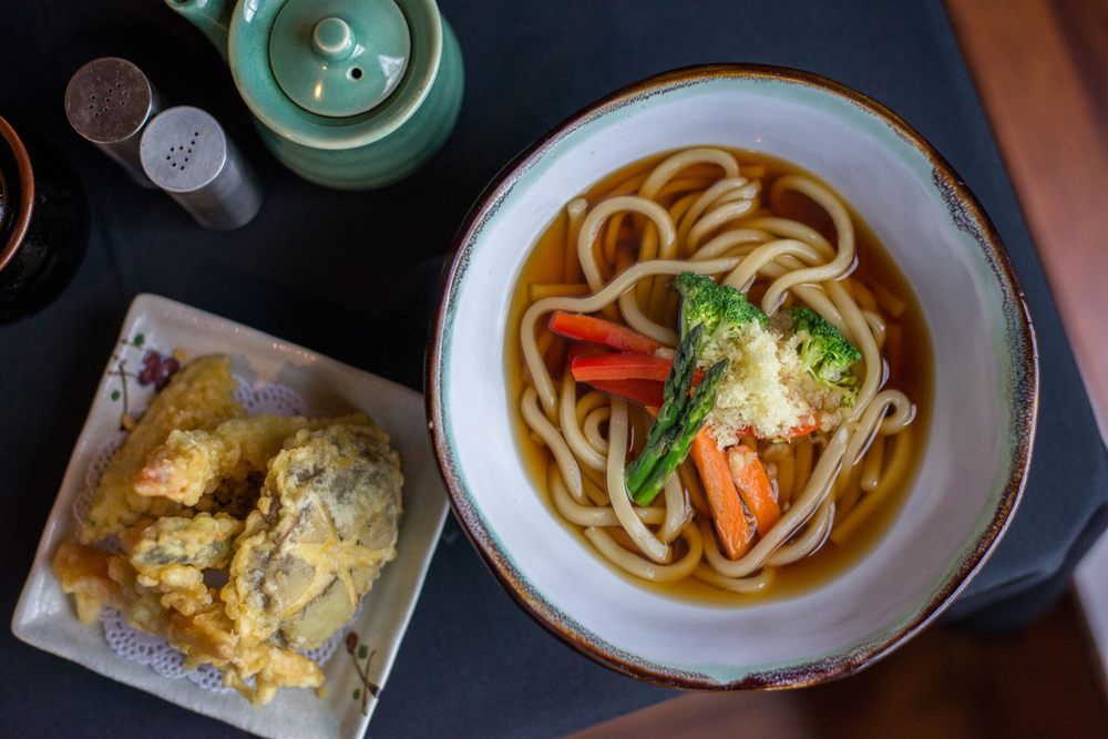 HOME [www.yummisushi281.com]