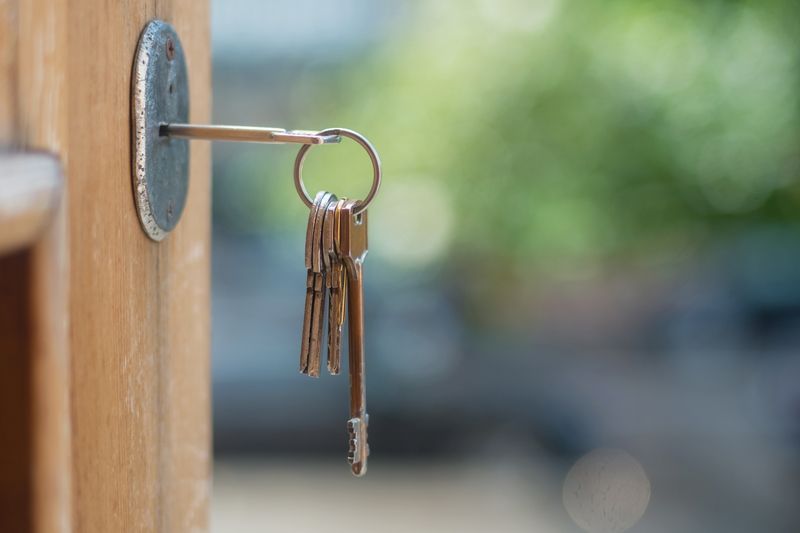 Protecting Your New Nest: The Importance of Rekeying When Moving