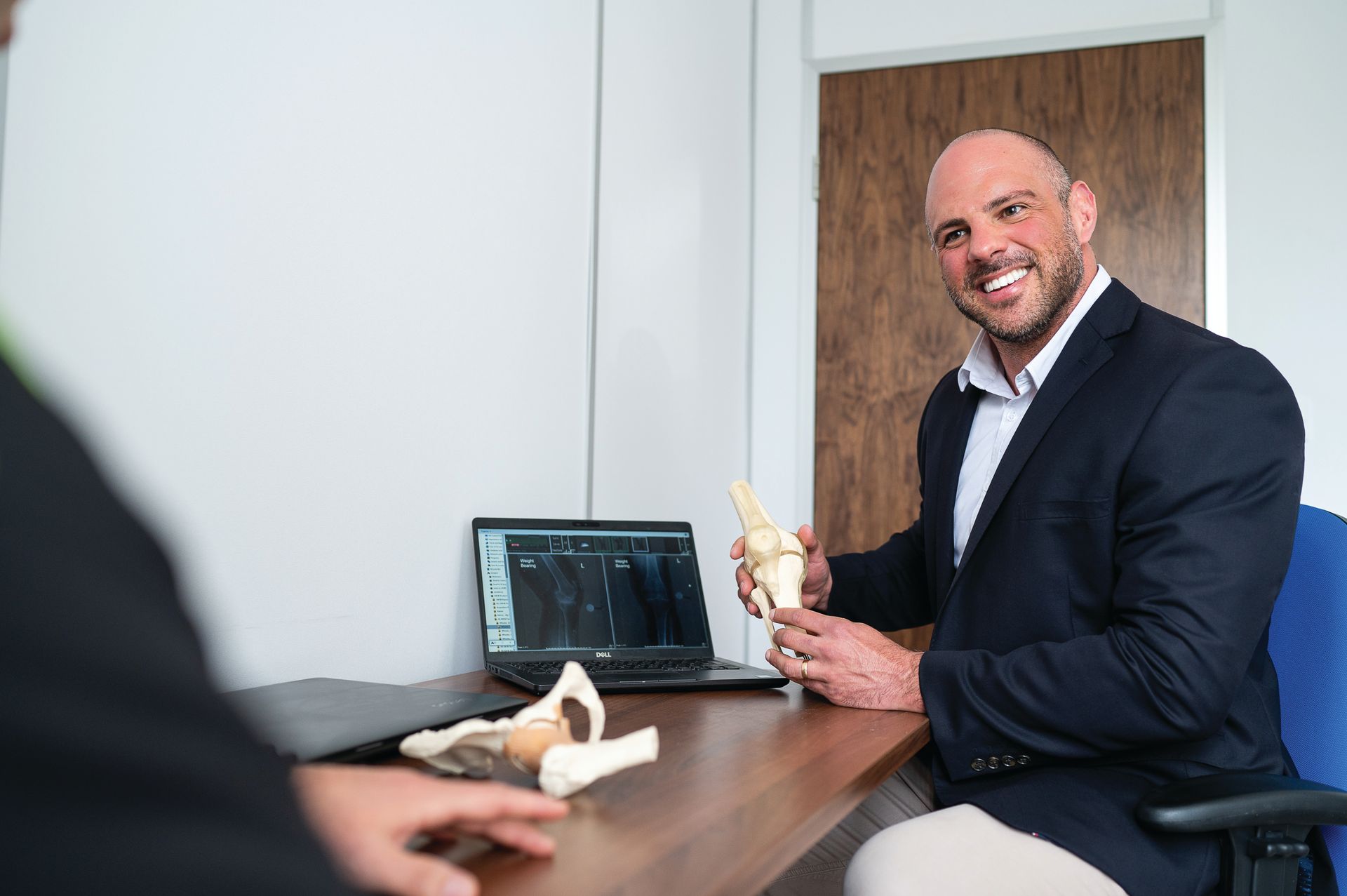 HOME [www.millerorthopaedics.co.uk]