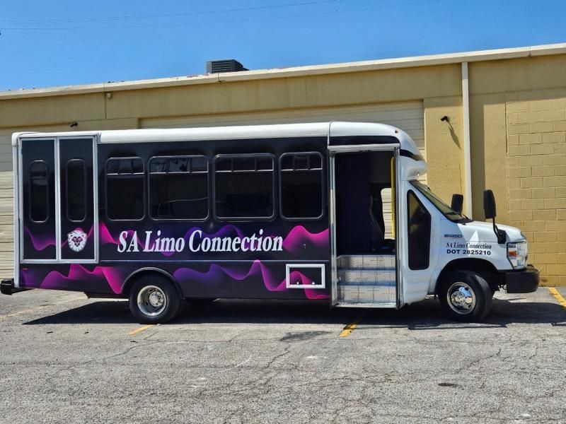 SATX Limousine & Party Bus Rates