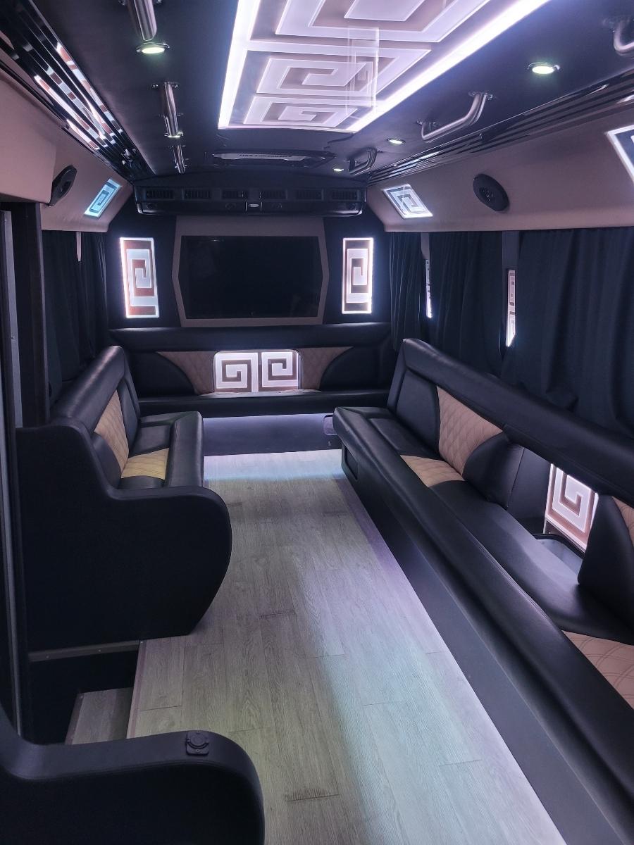 SATX Limousine & Party Bus Rates