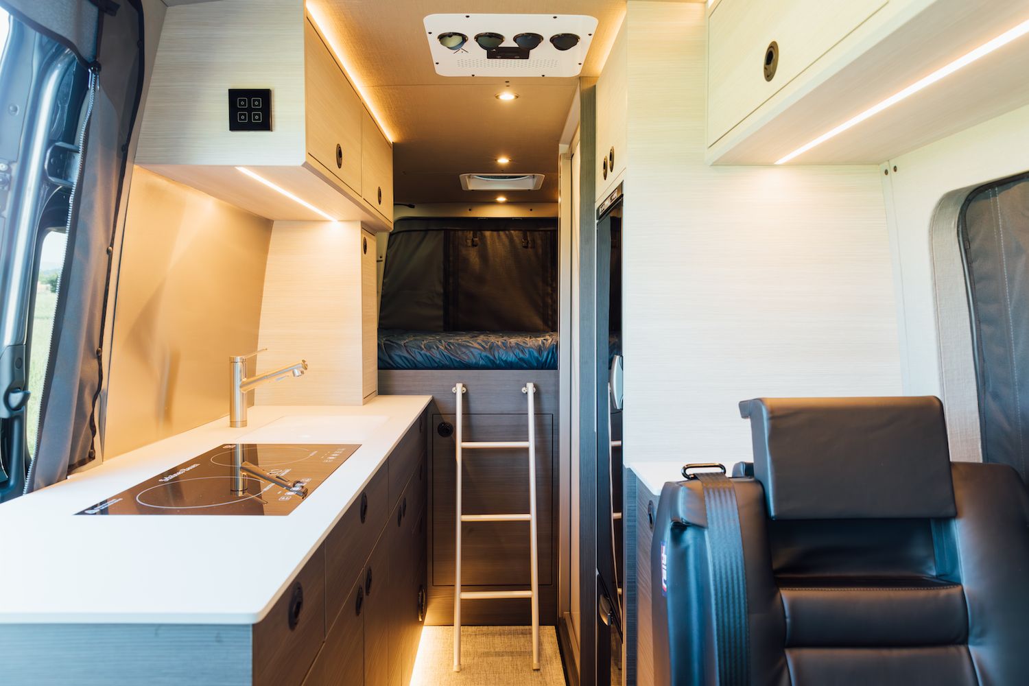 GUS | Benchmark Vehicles