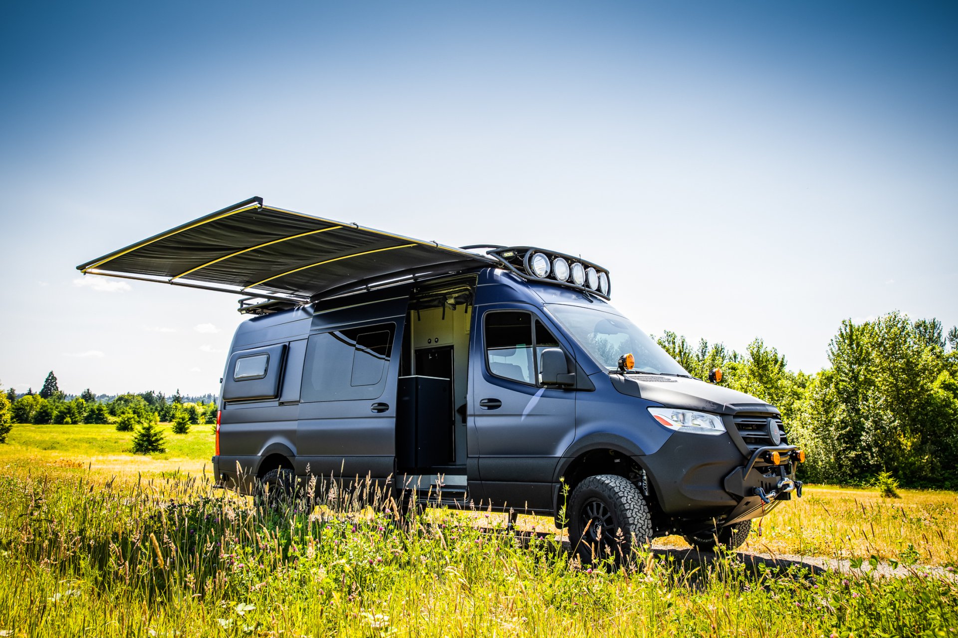 FOR SALE | Benchmark Vehicles